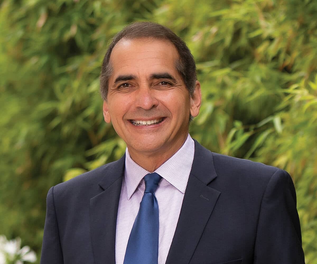 Meet Dr. Alejandro E. Ramirez | St. Joseph Hospital Foundation